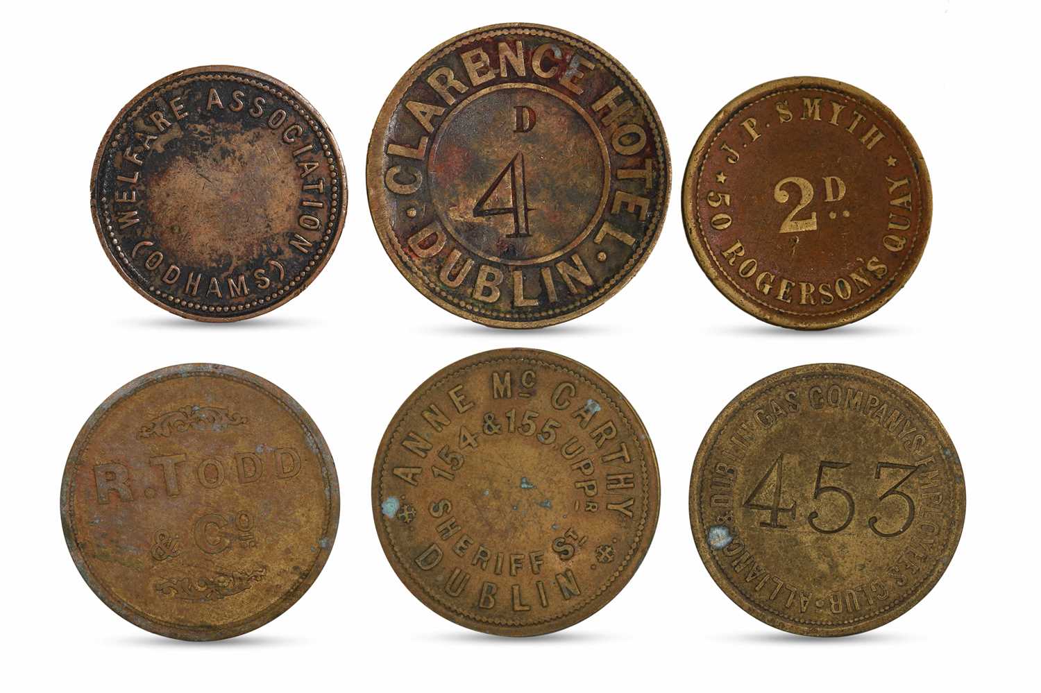 Lot 393 - 1800s 6 X LARGE BRASS IRISH TOKENS: Clarence