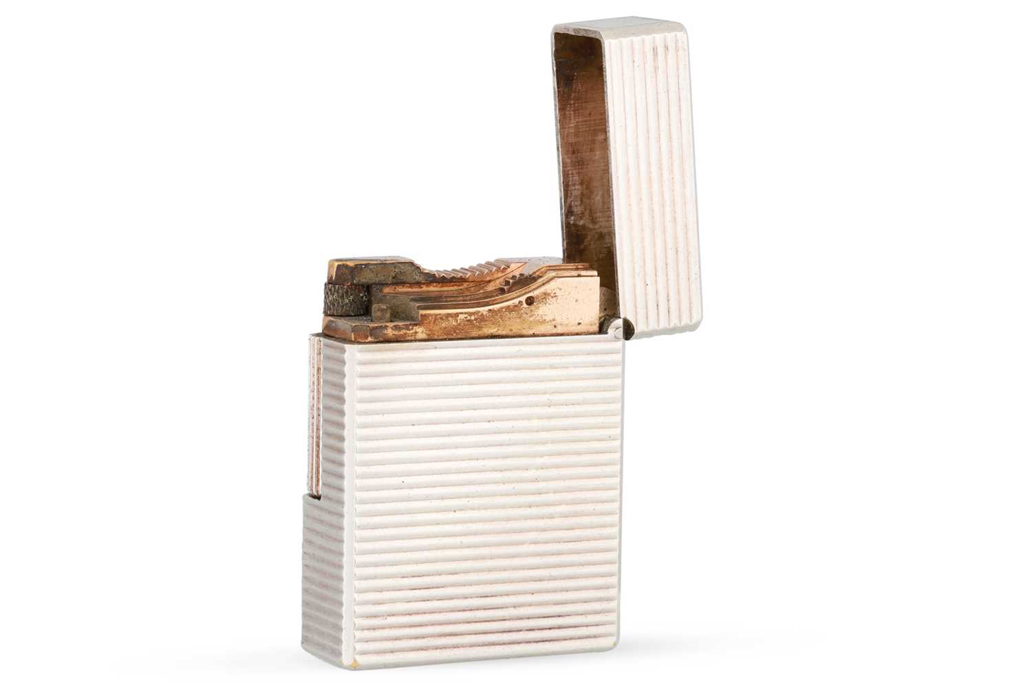 Lot 97 - A FRENCH DUPONT LIGHTER