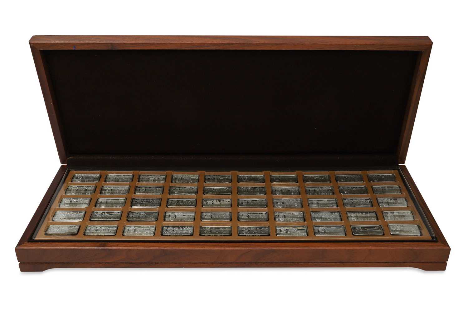 Lot 566 - A CASED SET OF SILVER (STERLING .925) "One