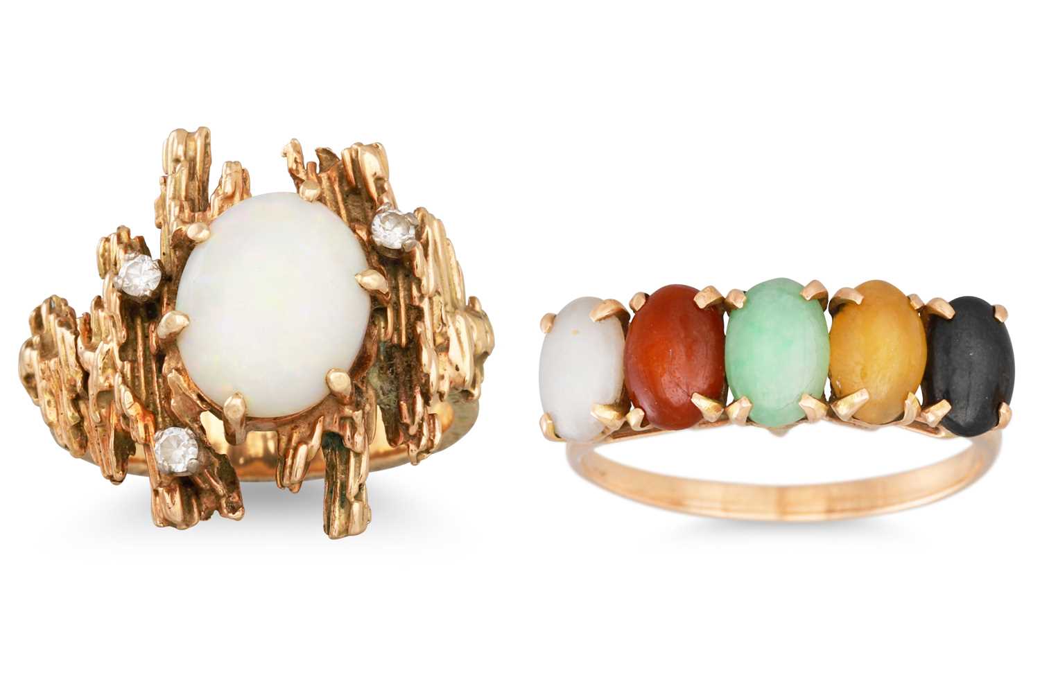 Lot 105 - AN OPAL RING, 9ct gold bark finish, and a